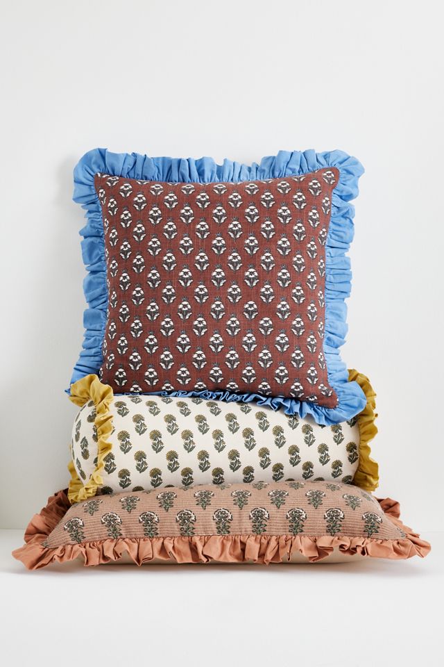 Cotton Block-Print Ruffle Cushion | Anthropologie FR