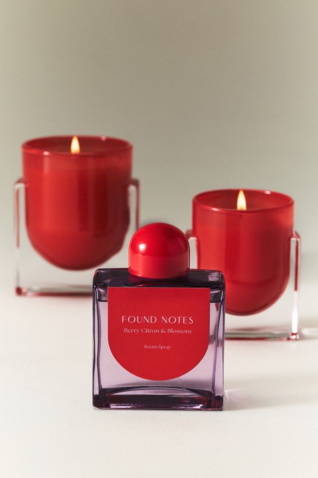 Found Notes Fruity Berry Citron & Blossom Glass Candle | AnthroHome