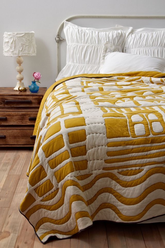 Alvorada Quilt | Anthropologie