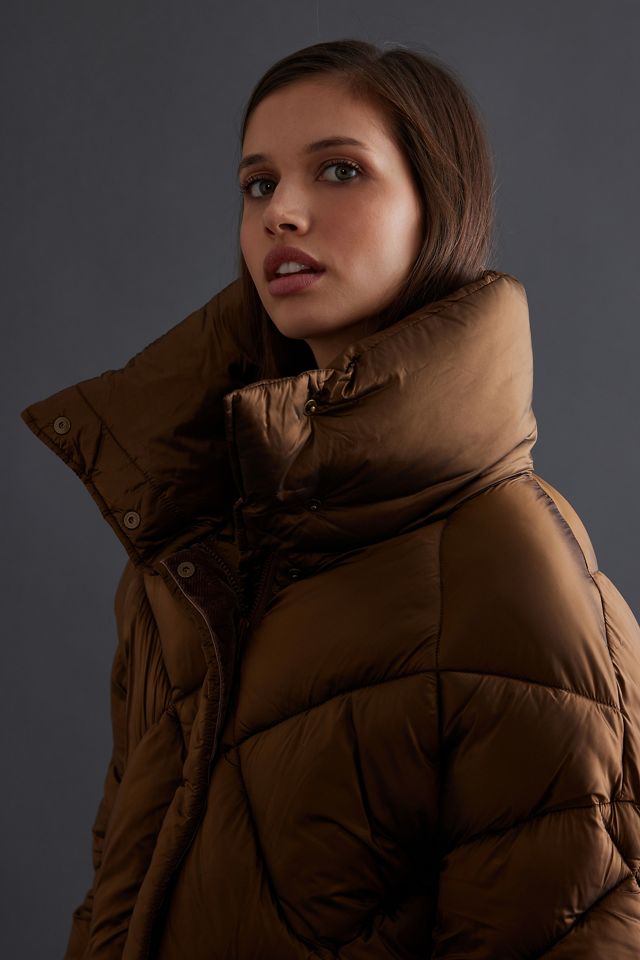 OOF Wear Short Oversized Collar Puffer Coat | Anthropologie UK