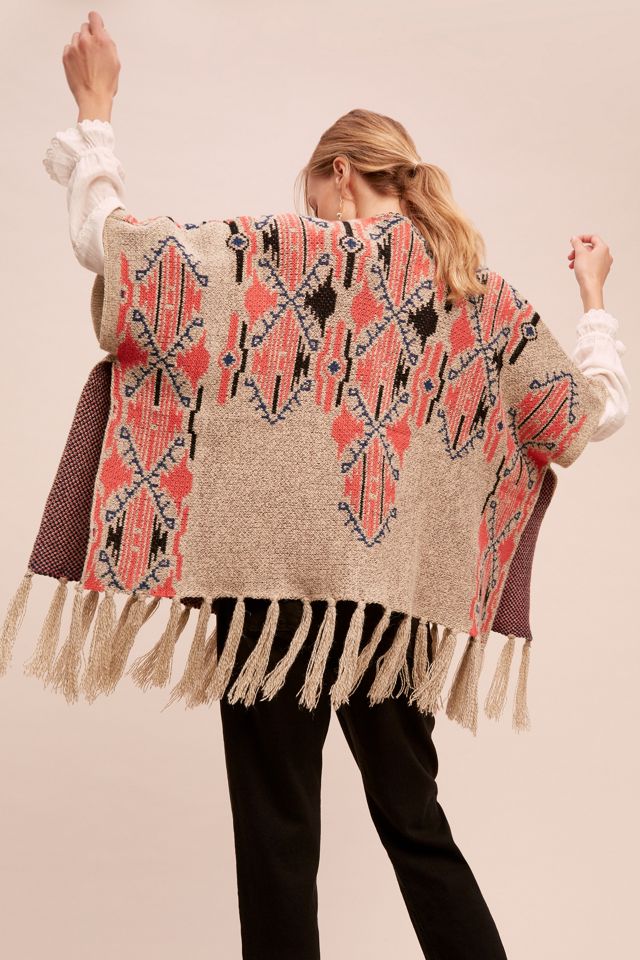Western Fringe-Tasselled Shawl | Anthropologie UK