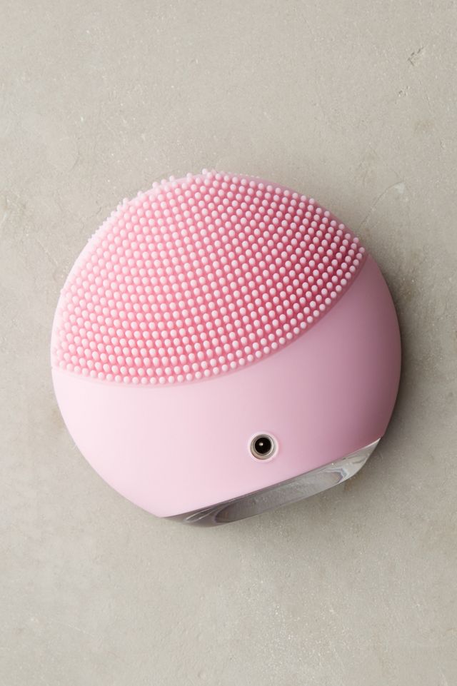 Foreo Luna Mini 2 Pearl Pink Cleansing Brush | Anthropologie