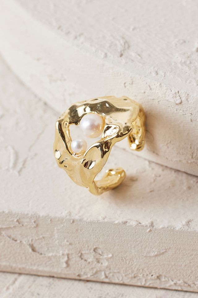 Molten Pearl Ring | Anthropologie UK