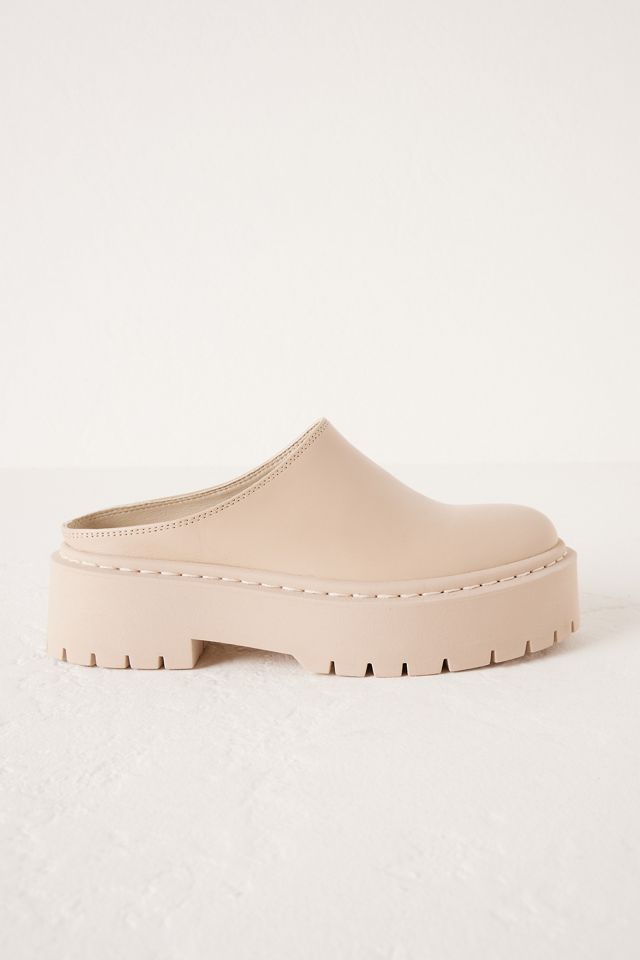 Pilcro Chunky Leather Clogs | Anthropologie UK