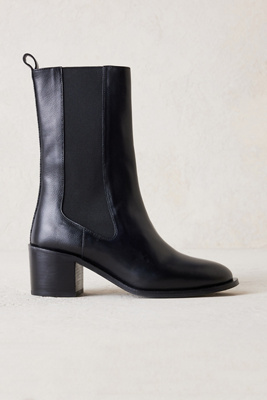 Pilcro Mid-Shaft Chelsea Boots | Anthropologie UK