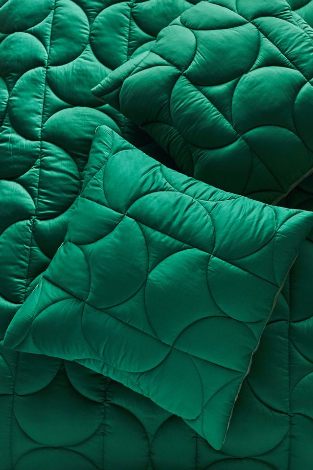 Polaire Solid Quilted Puffer Square Pillowcase | Anthropologie UK