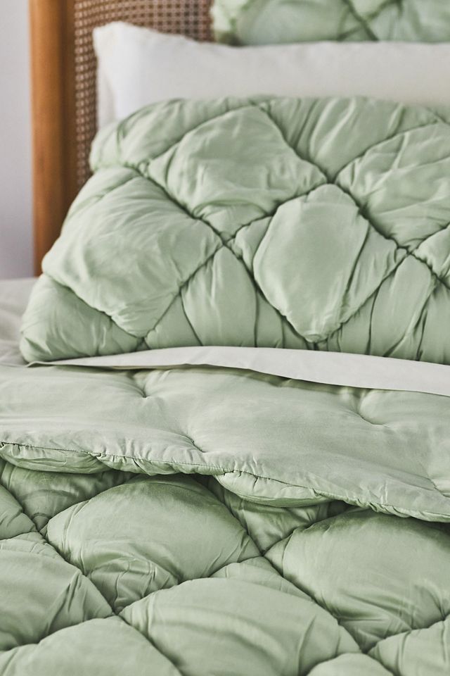 Athena Plush Quilt | AnthroLiving