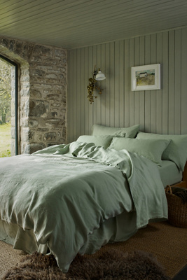 Piglet In Bed Sage Green Linen Duvet Cover | Anthropologie UK