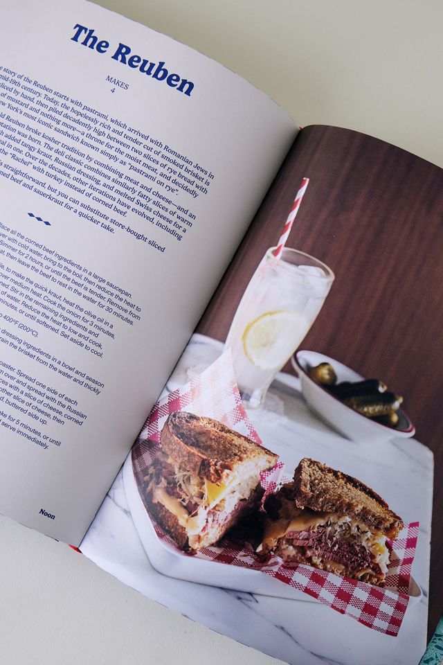 EAT NYC: Las recetas icónicas que alimentan la ciudad Libro ...
