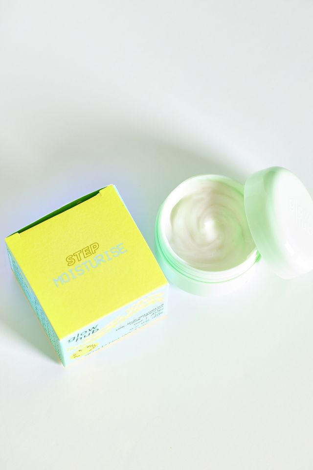 Glow Hub Mini Calm And Soothe Cool Whip Moisturiser Anthropologie Uk