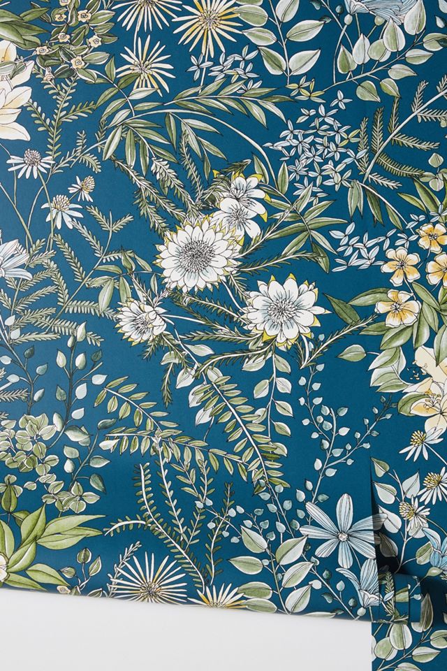 Full Bloom Wallpaper | AnthroHome