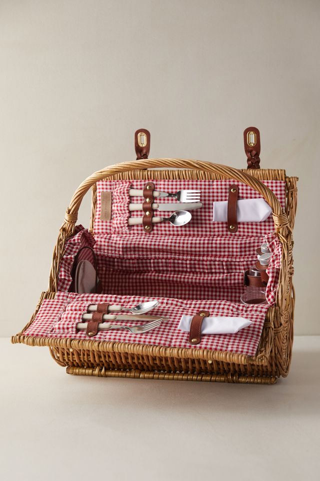 Wicker Outdoor Dining Basket | Terrain
