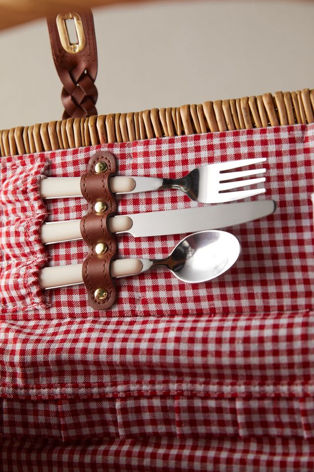 Wicker Outdoor Dining Basket | Terrain