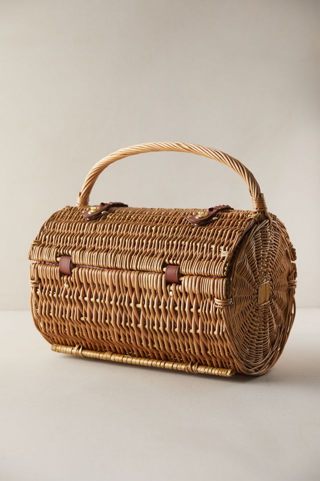 Wicker Outdoor Dining Basket | Terrain