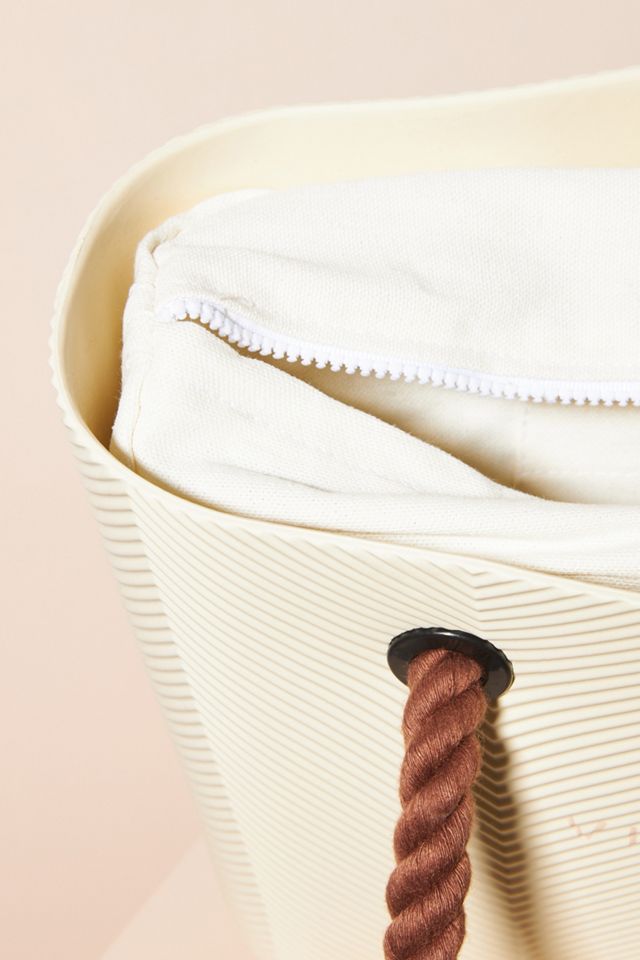Viajecito Noelle Tote Bag | Anthropologie