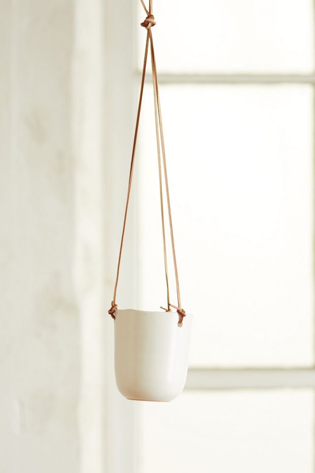 Hanging Ceramic Pot | Terrain