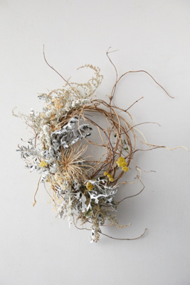 Natural Spring Wreath | Anthropologie