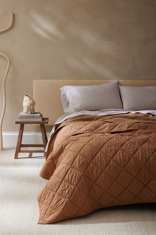 Coyuchi Diamond-Stitched Organic Cotton Comforter | AnthroHome