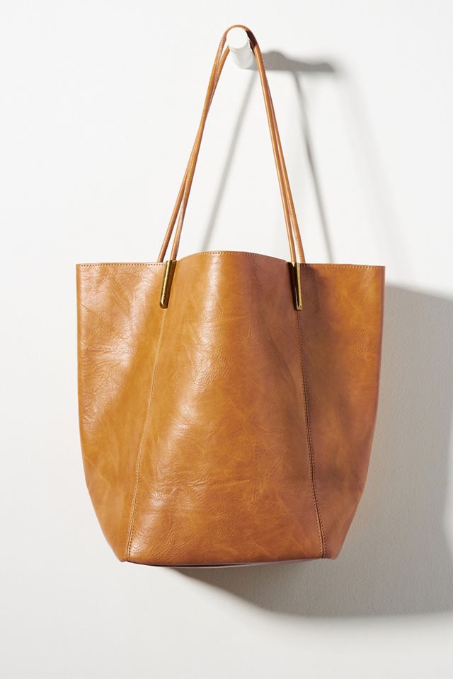 10 Fashion-Forward Bags to Carry Through The Winter Season In Style!