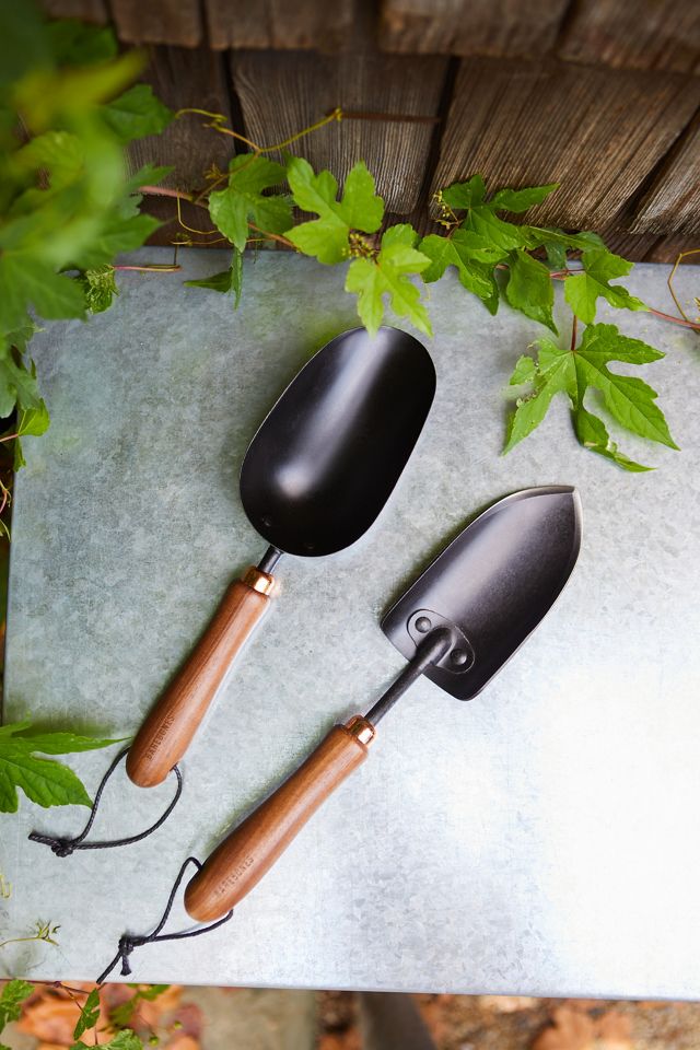 Barebones Garden Scoop | AnthroHome