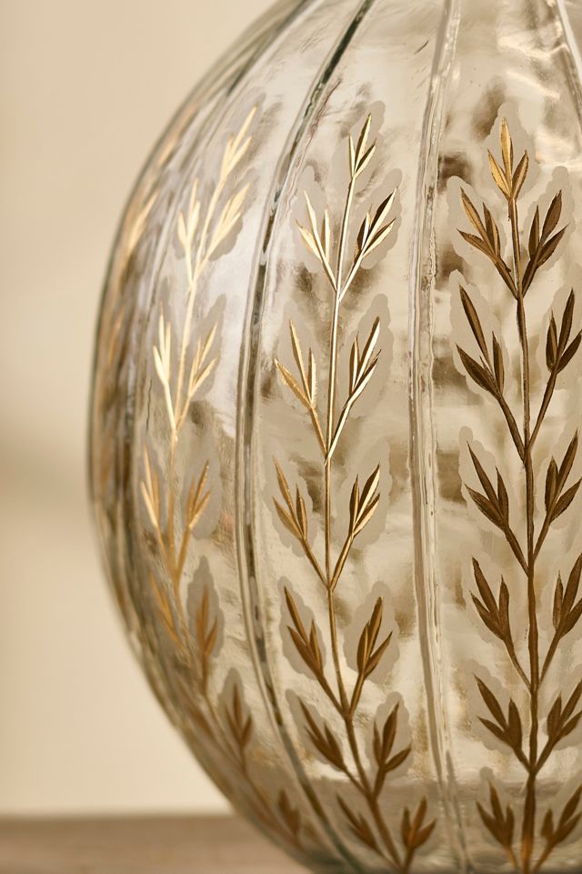 Etched Leaf Glass Vase Terrain
