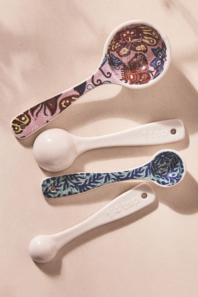 Set of 4 Jerrelle Guy Measuring Spoons | Anthropologie UK