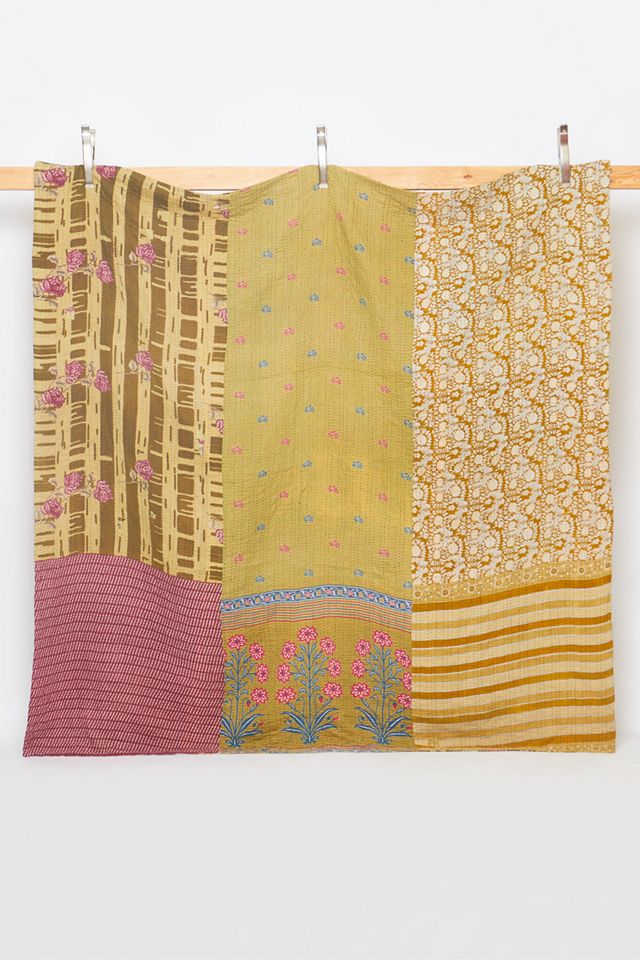 Anchal Queen Kantha Quilt No. Q220320 | AnthroLiving