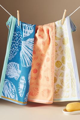 Aprons, Tea Towels & Potholders | Anthropologie