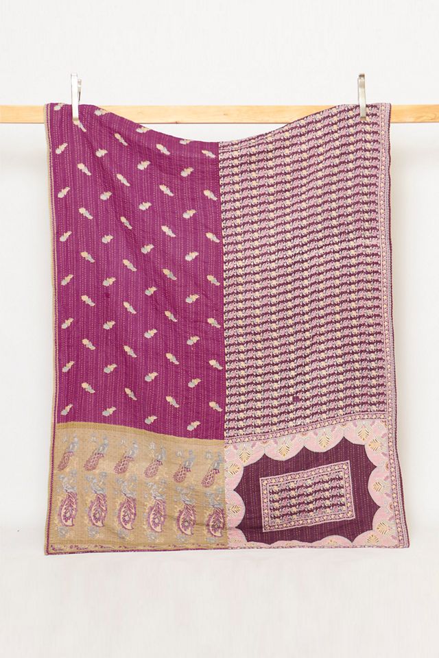 Anchal Twin Vintage Kantha Quilt No. T220204 | AnthroLiving