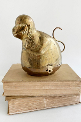 Old Flame Candle Co. Vintage 1960s Brass Monkey Trinket Box | AnthroLiving