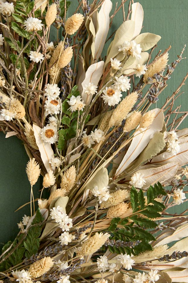 Preserved Ivory Blooms Wreath | Terrain