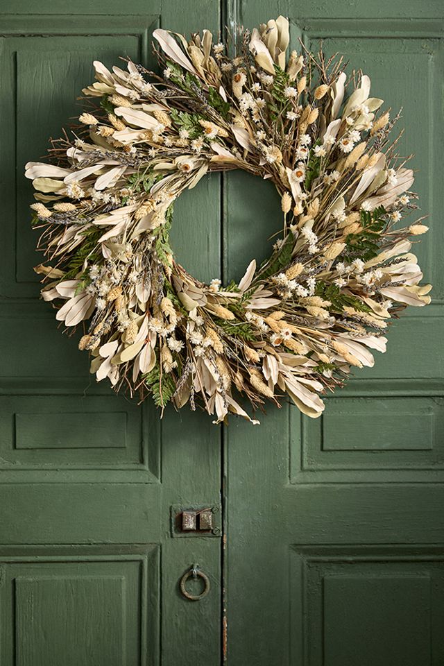 Preserved Ivory Blooms Wreath | Terrain