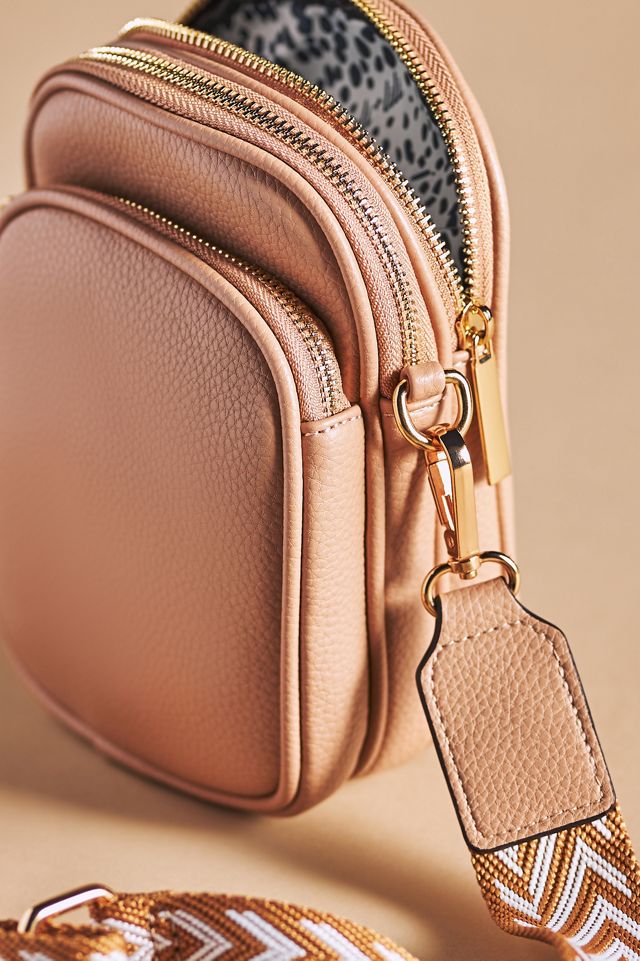 Mali + Lili Josephine Faux Leather Crossbody Bag | Anthropologie ES