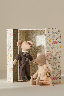 Wedding Mice in a Box | AnthroLiving