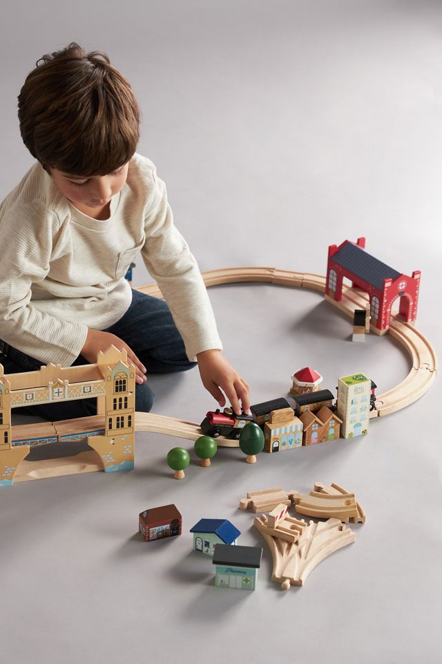 Le Toy Van London Train Set | AnthroLiving