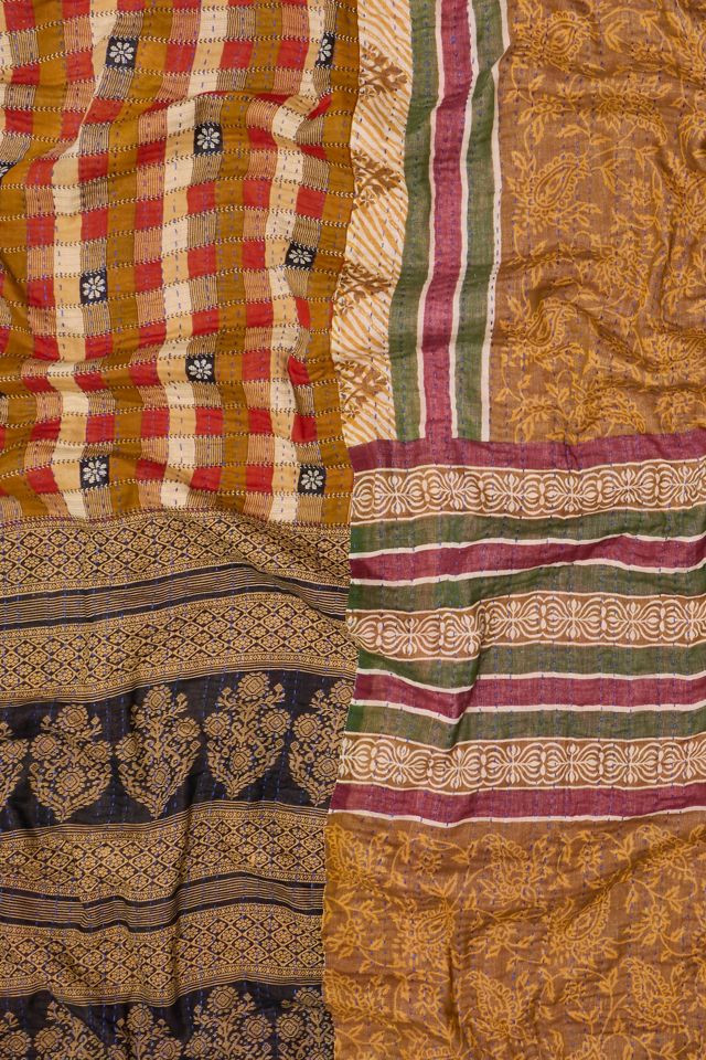 Anchal Queen Vintage Kantha Quilt No. Q230418 | Anthropologie
