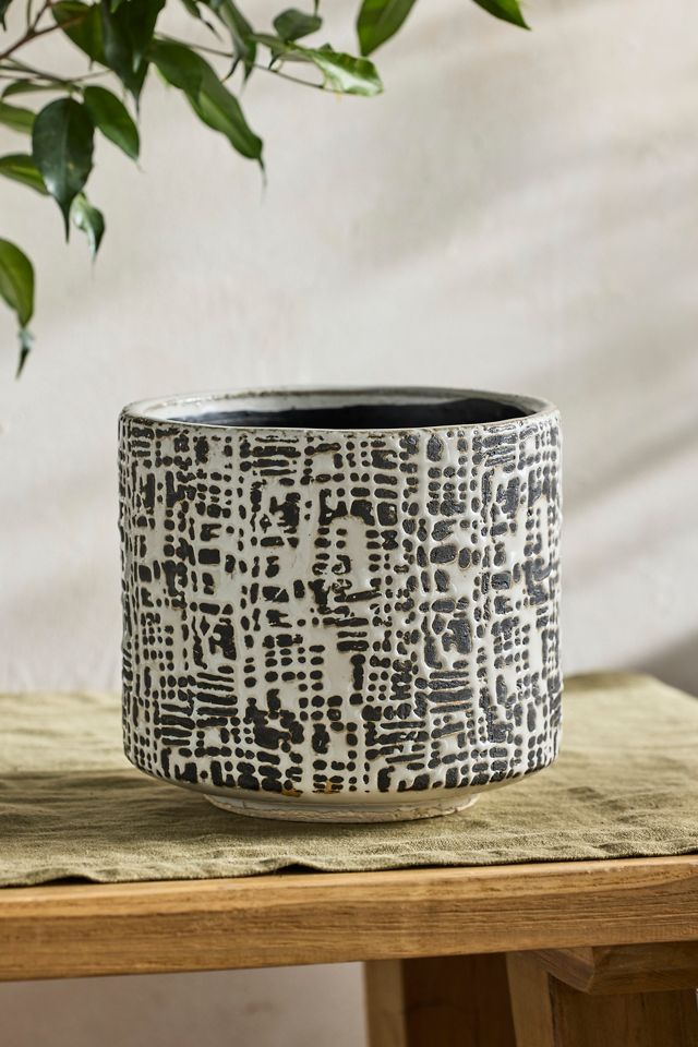 Crosshatch Ceramic Cylinder Pot | Terrain