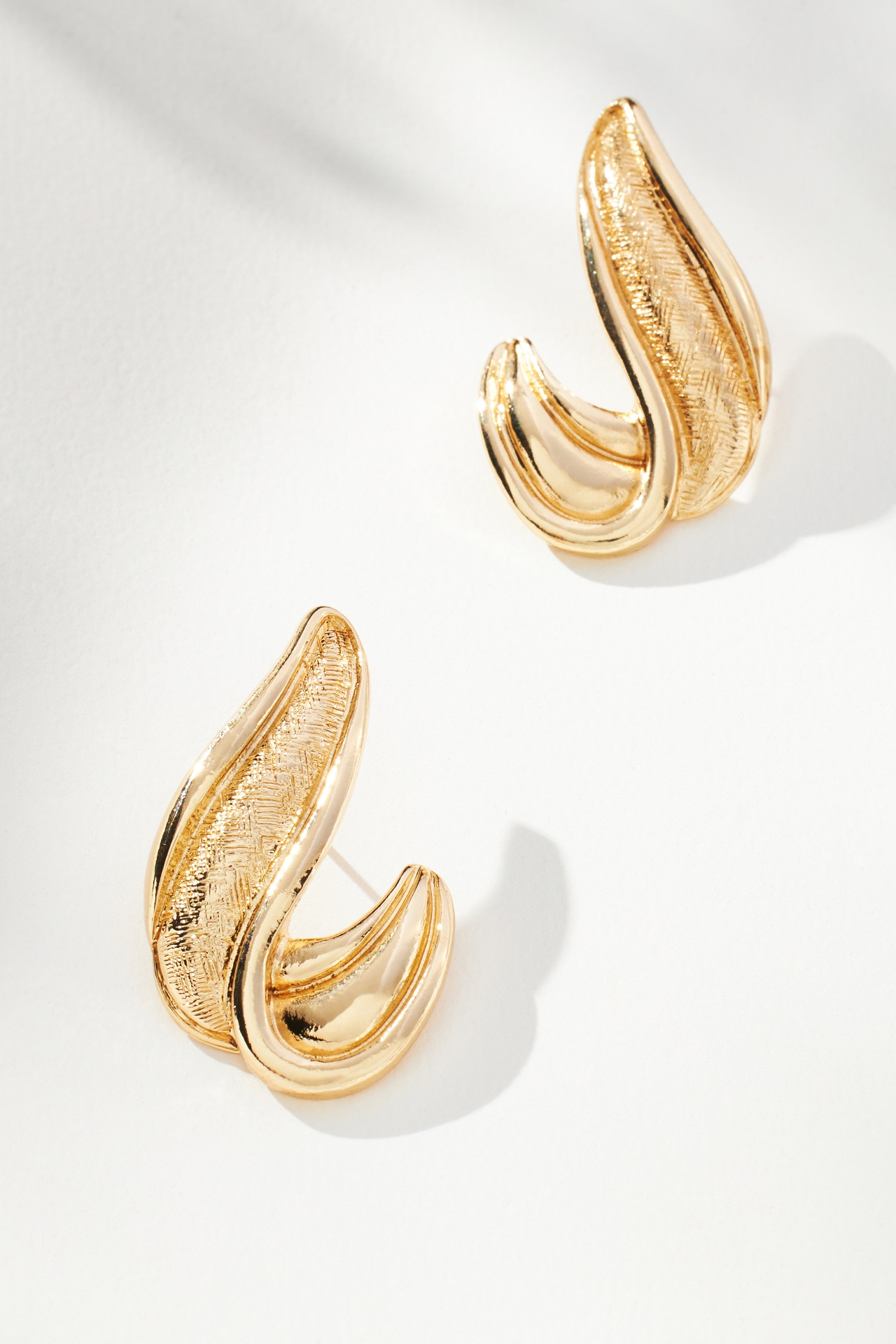 By Anthropologie Metal Swoosh Drop Earrings Bethesda Row