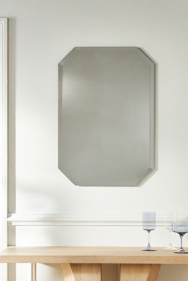 Quest Mirror | AnthroLiving