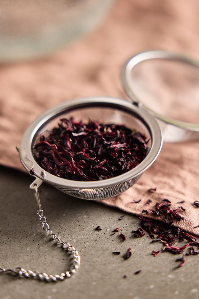 Oliver Pluff Hibiscus Petals Cold Brew | Terrain