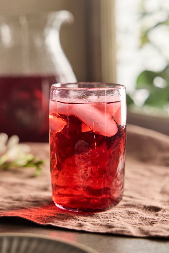 Oliver Pluff Hibiscus Petals Cold Brew | Terrain