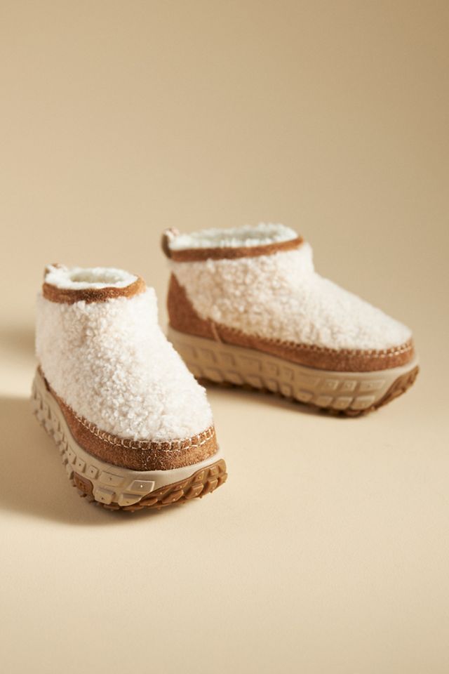 UGG® Venture Daze Ultra Mini Cozy Boots | Anthropologie