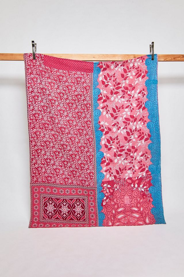 Anchal Twin Vintage Kantha Quilt No. T230701 | AnthroLiving