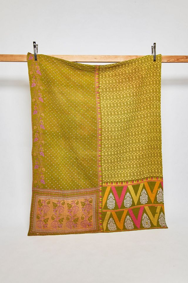 Anchal Twin Vintage Kantha Quilt No. T230713 | AnthroLiving