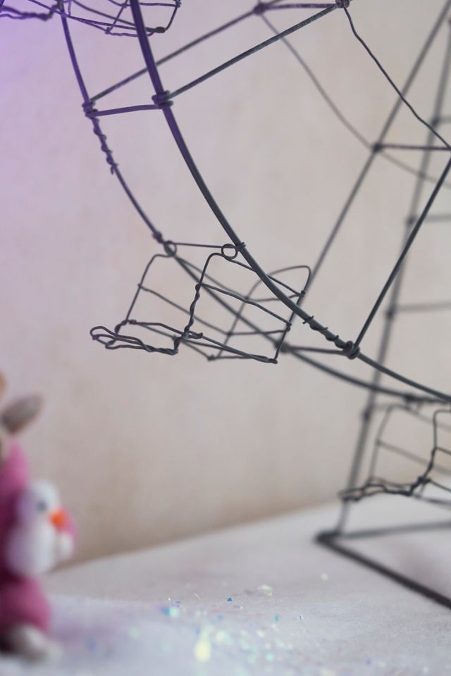 Concordville Wire Frame Ferris Wheel | AnthroLiving