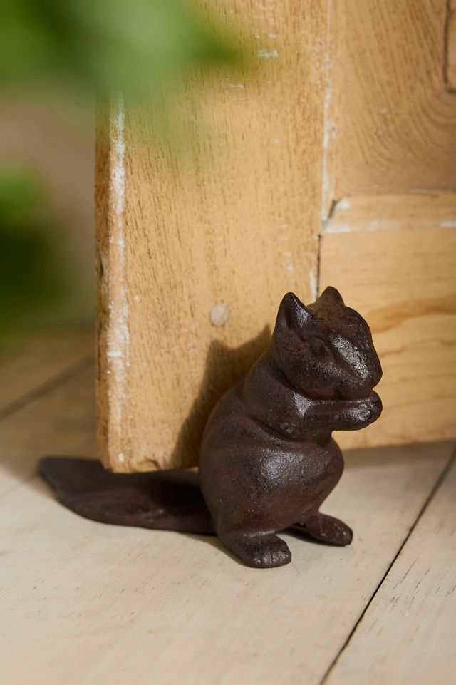 Cast Iron Squirrel Doorstop | AnthroLiving