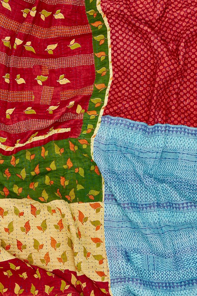 Anchal Queen Vintage Kantha Quilt No. Q240109 | AnthroLiving