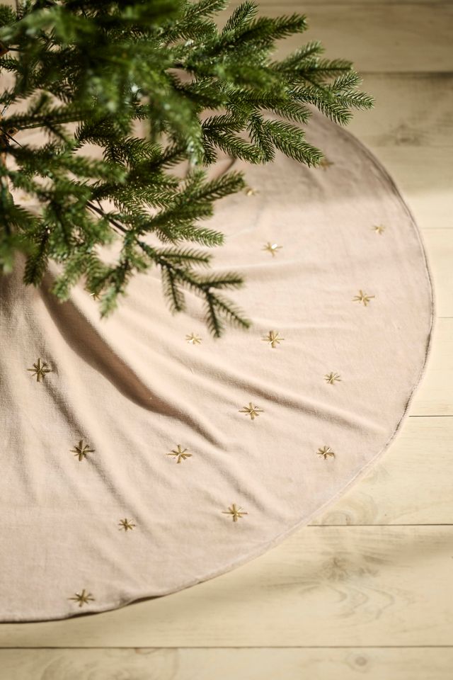 Beaded Velvet Tree Skirt | Terrain