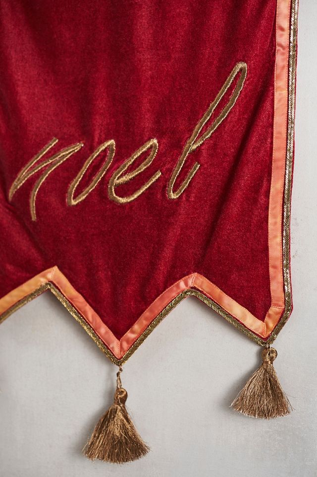 Noel Velvet Banner | Terrain
