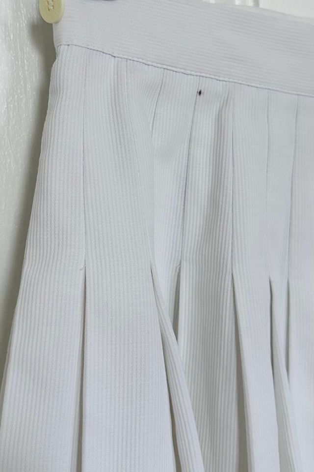 Vintage Lacoste White Pleated Wrap Tennis Skirt with Green Crocodile ...